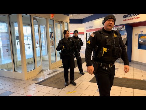 “DONT MESS WITH THE CUSTOMERS” ENTITLED KAREN CALLS COPS-FIRST AMENDMENT AUDIT