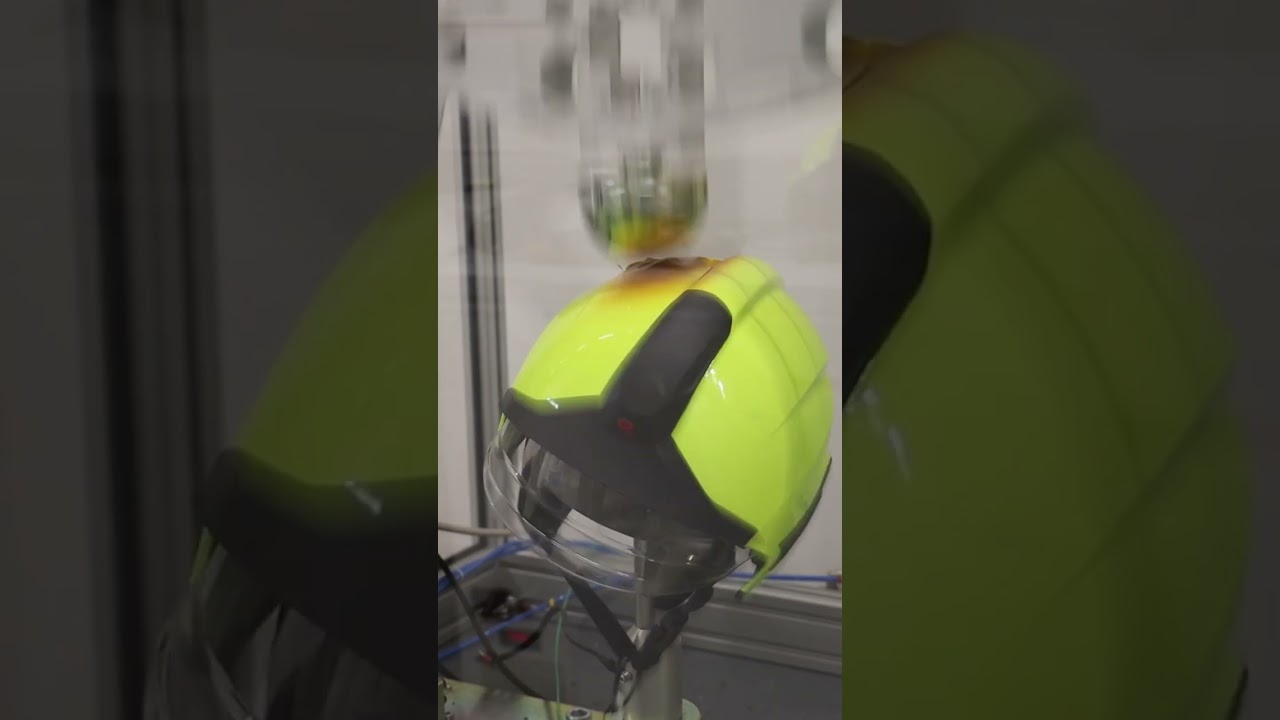 Tested & considered perfect: our HEROS #firefightinghelmets are built for max. safety & comfort. ⛑️💪