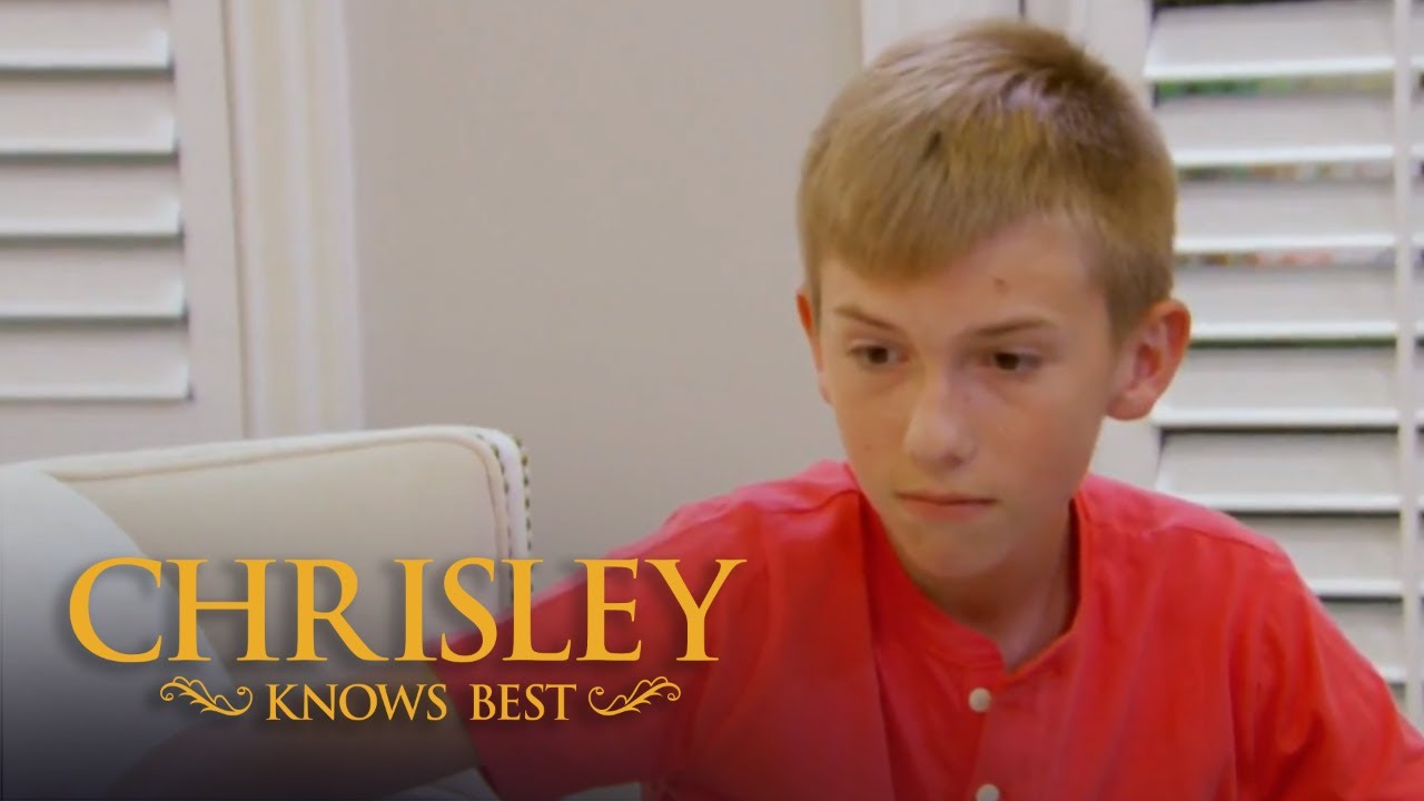 Chrisley Knows Best | Season 6, Episode 21: Chase And Savannah Completely FAIL At Math
