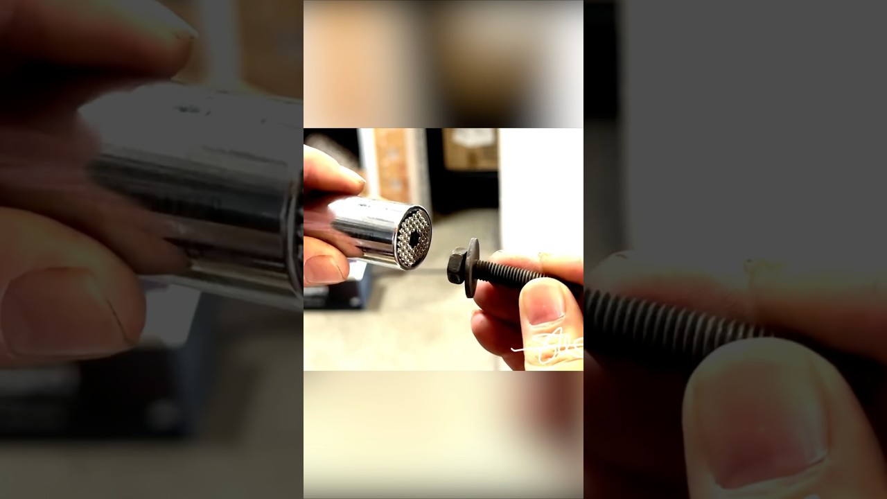 I was shocked this tool actually worked! The “Universal Socket” 🔧 First time I ever used it.