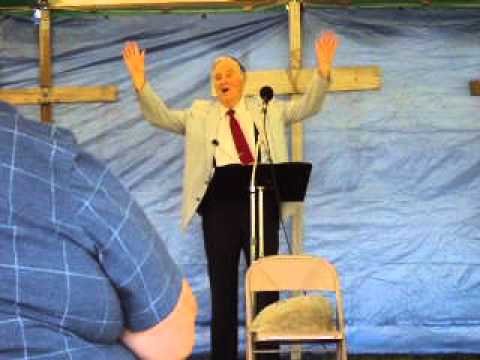Pastor Kenneth Leach