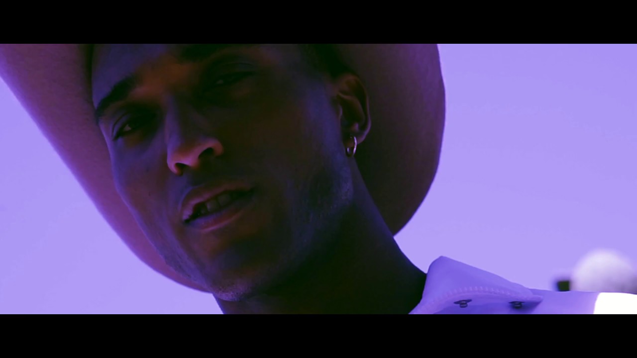 Roadtripping to Nowhere Land by Thomas Kettner for HUF Magazine print issue #92