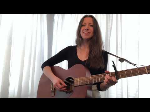 HELL OF A SHOW – CLARE DOYLE – El Noticiero de Alvarez Galloso