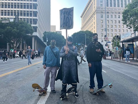 AMA, The Way We Protest Now
