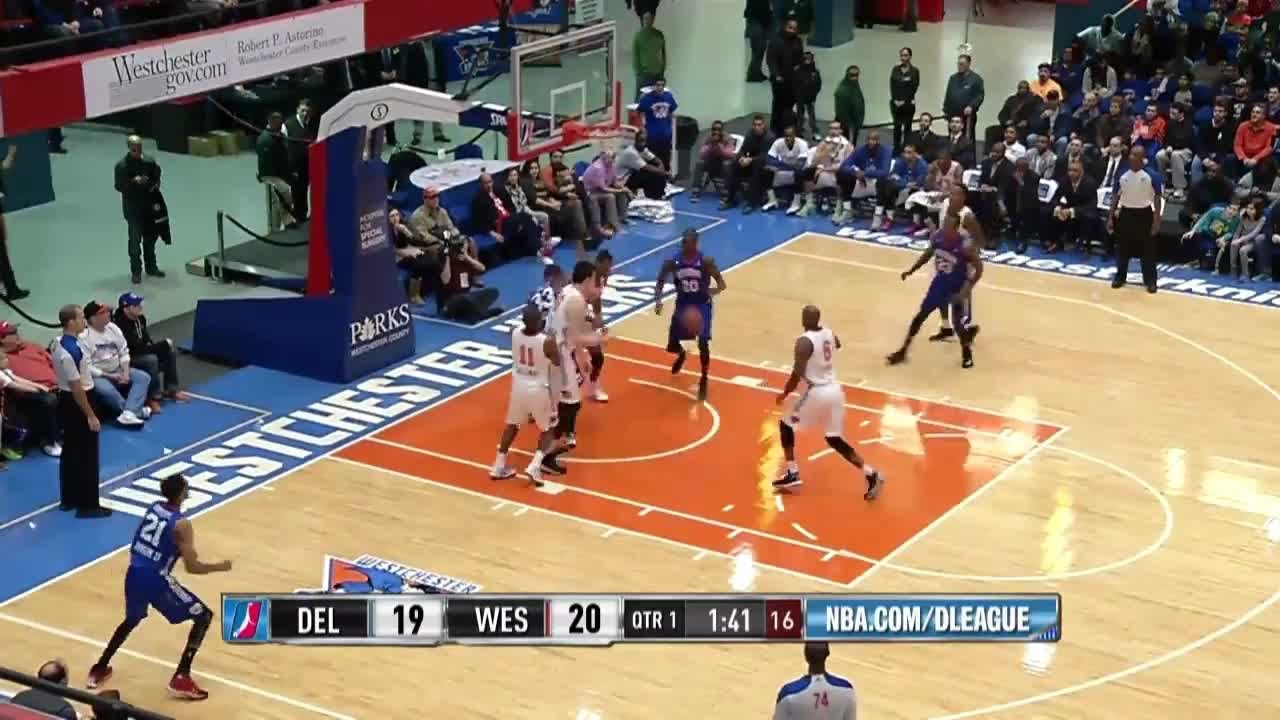 Knicks' Orlando Sanchez with the stuff against Delaware!
