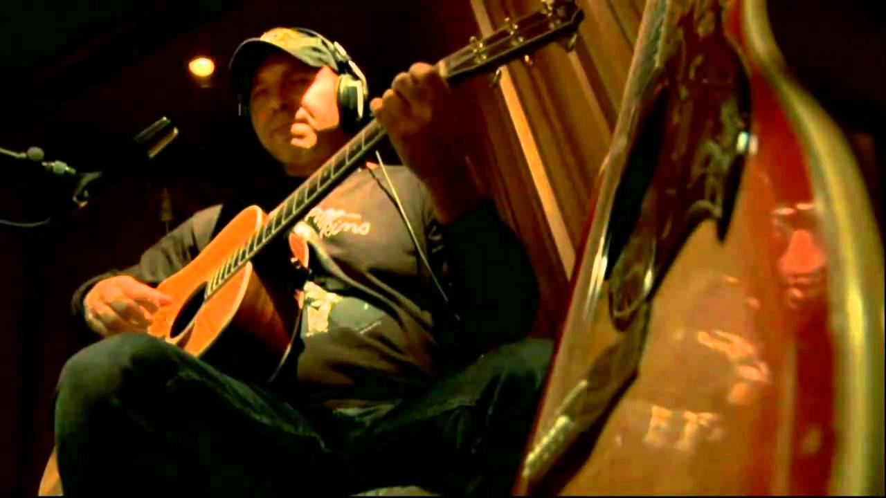 Behind the Scenes of Rise from 3 Billion And Counting