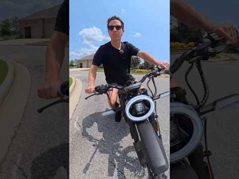 The Easiest Moto Vlogging Setup
