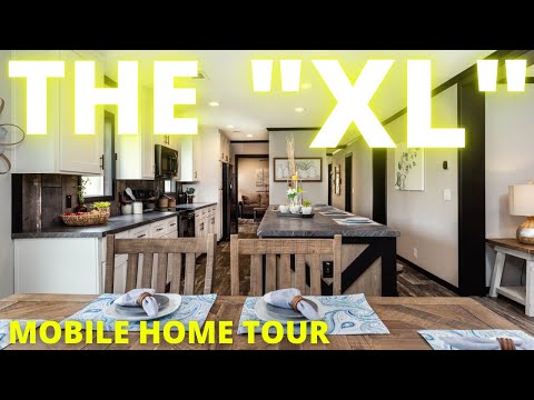 This mobile home is a "XL!" 4 bed 3 bath MUCH BIGGER than I expected! Double Wide Home Tour