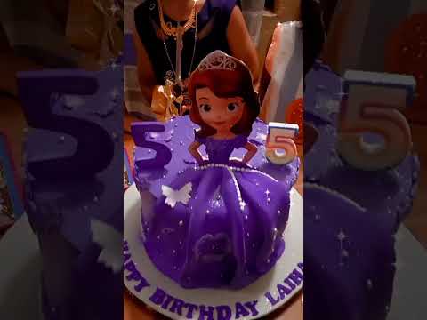 #Happy birthday🎂 Laiha#sofia#birthday#cake#purle#five year birthday cake 🎂