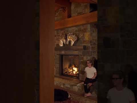 4237 Series Traditional Premium Gas Fireplaces #gasfireplace