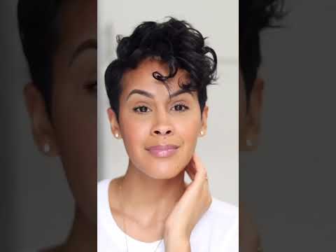 Enhance Curl Definition with Custom Shampoo & Conditioner - Just Like Jackies