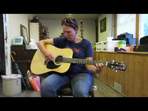 Left-Handed Banjo Player Learns Guitar Right-Handed