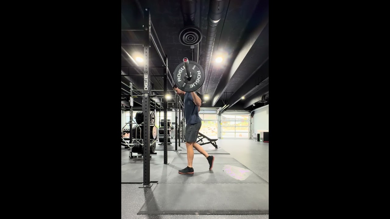 Split squat drop with barbell, reflexive eccentric