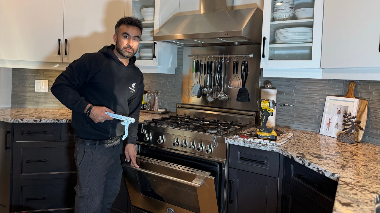 How to replace bertazzoni stove hinges |M7SOGTU4X5A|Hinge #405106