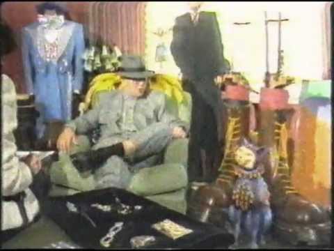 Elton John auction news item - Graham Kennedy's News Show - May 1988