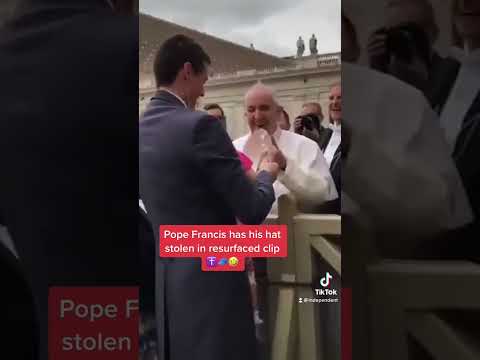 Pope Francis has his hat stolen in resurfaced clip #shorts