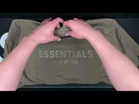 Oversize Flexin' in the Essentials Brown T-Shirt
