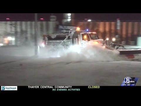 Lincoln drivers facing a dangerous morning commute after snow fell overnight