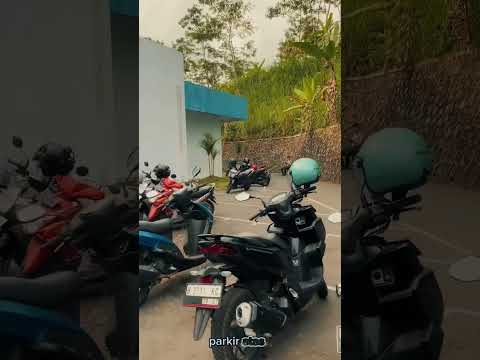 Fakultas Teknologi Informasi (FTI) UKSW Salatiga - Pesona Kampus Biru - by TEGAR RAKHI BAYUGA