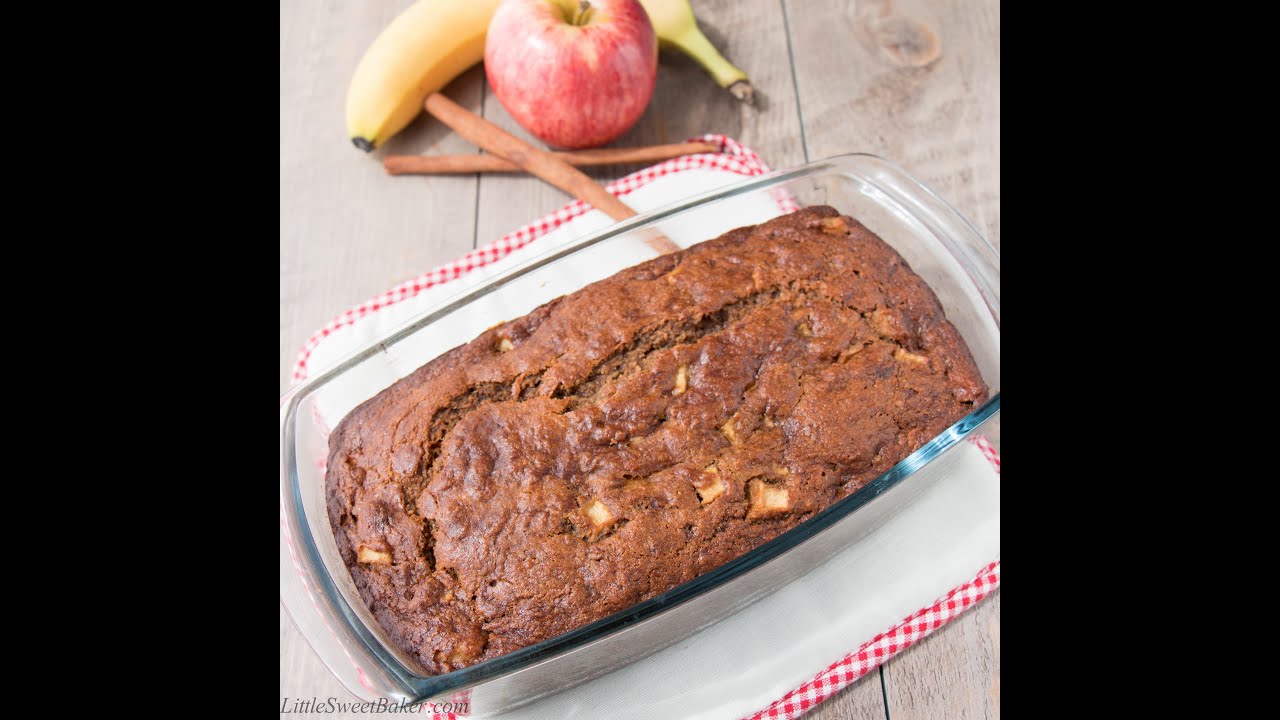 HEALTHY APPLE CINNAMON BANANA BREAD
