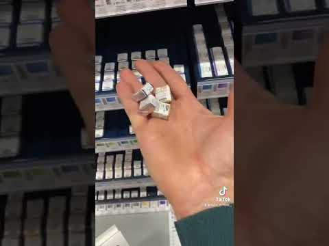 Shopping for art supplies for my fashion illustrations