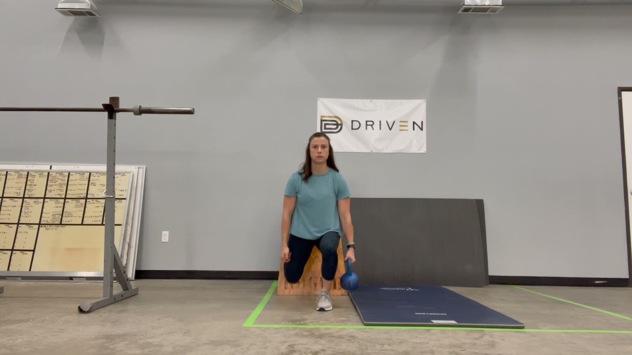 Rear Foot Elevated Split Squat (Suitcase Hold)