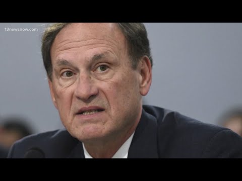 Supreme Court Justice Samuel Alito Flies Controversial January 6th Flag ...