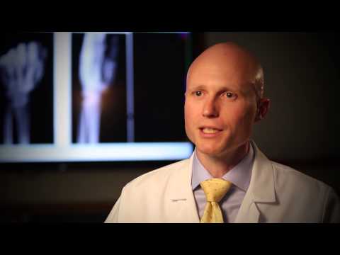 Dr. Froelich on Trigger Finger Diagnosis and Treatment