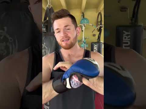 Hand wraps with small gloves 😁👊 #mma #martialarts #fight #selfdefense #howto