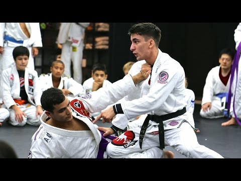 Gui Mendes | Top Game Concepts + Triangle From Knee Slide | Japan Seminar