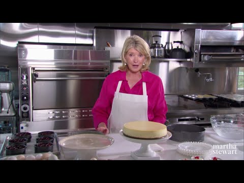 Martha Stewart’s Secret to the Best New York Cheesecake | Martha Bakes | #Shorts