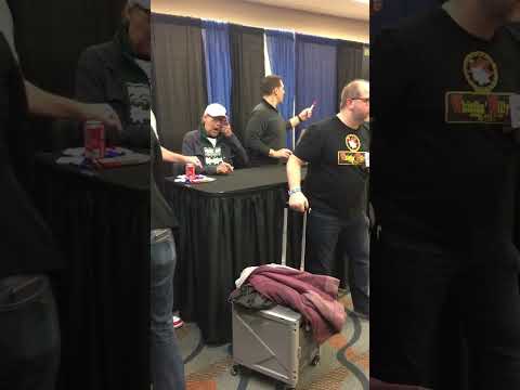 Waiting in line to get Chevy Chase’s autograph at Steel City Comic Con December 2022