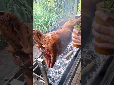 Greek Spit Roast #spitroast #lambroast #greekfood #chooroo #southaustralia #bbq #lowandslow