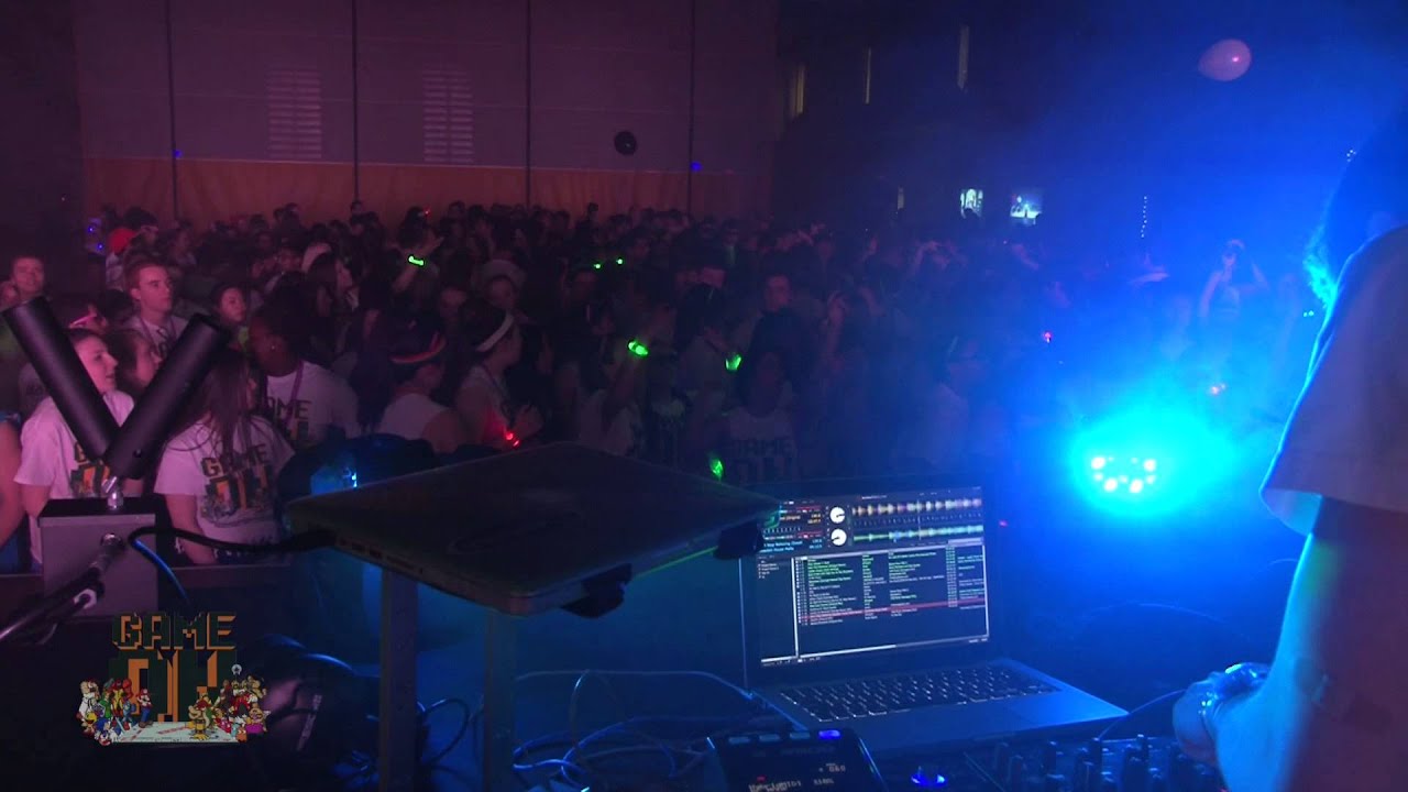 Project Dance 2013 - The First 30 Minutes, Live