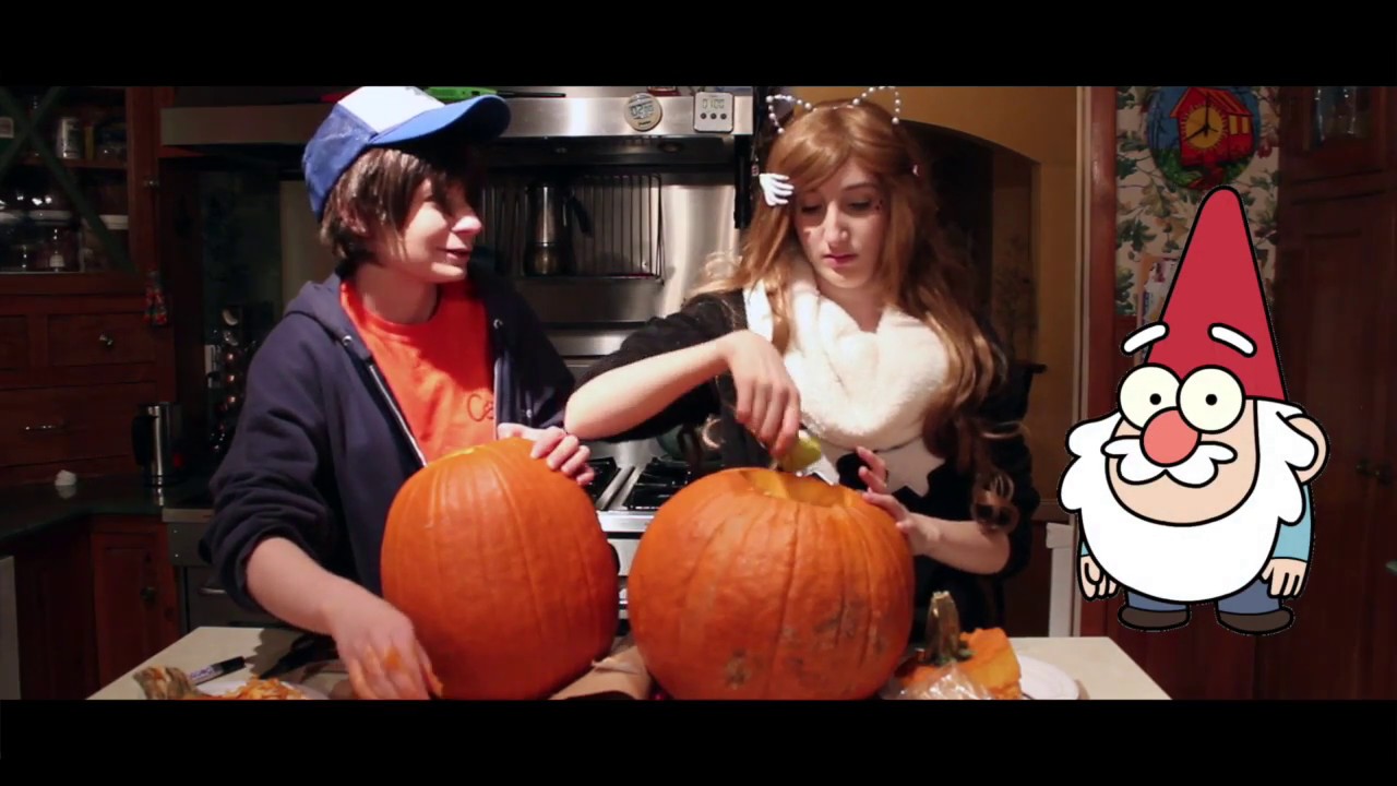 Mabel 's Craft Corner : Halloween Pumpkin Carving [ Gravity Falls Cosplay ]