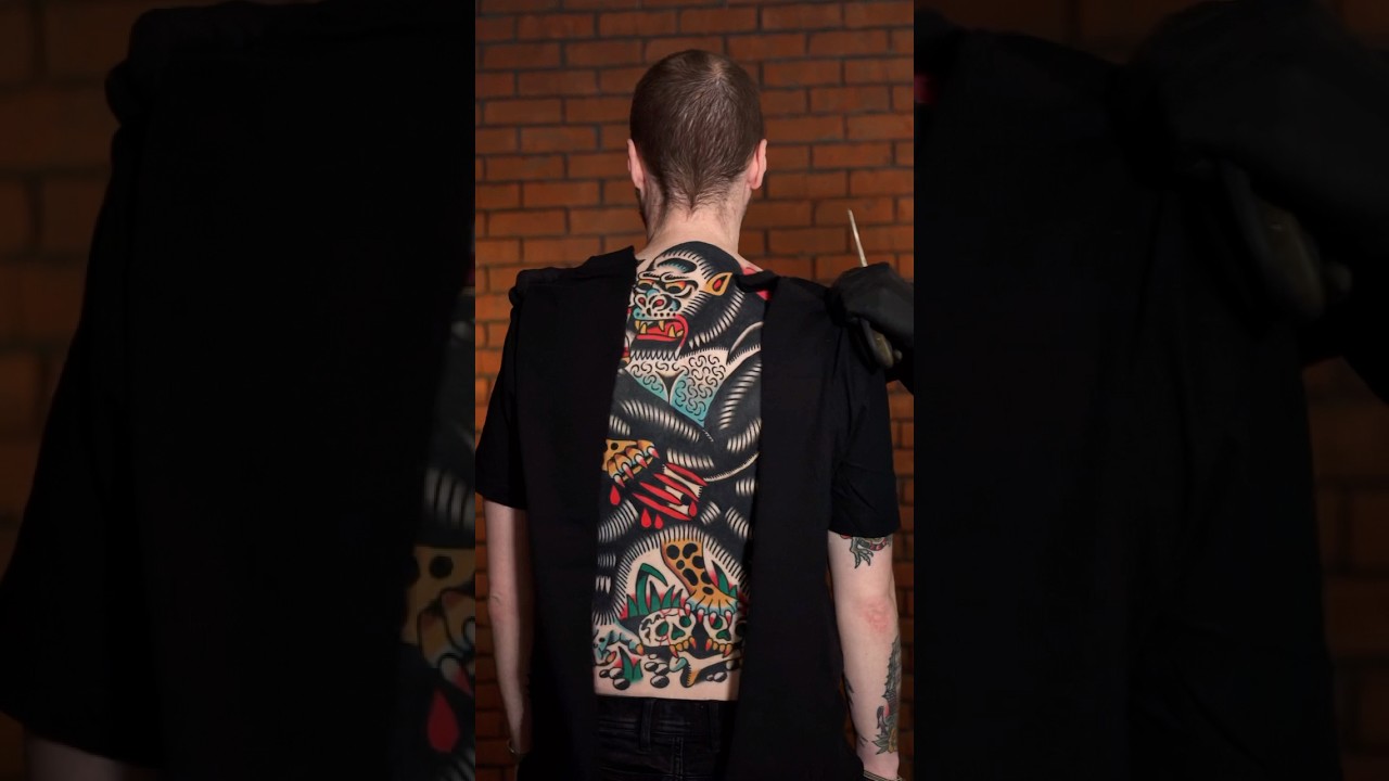 Traditional Backpiece Tattoo 📈 Done by Francesco Ferrara
