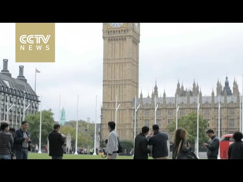 Britain changes China visa rules to woo big spending tourists