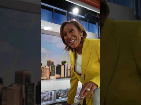 Did you know Robin Roberts keeps a stuffed animal collection behind the 'GMA' anchor desk? | GMA