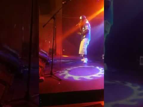 E Snaps Performs Gutta Chick/ I'm Hot