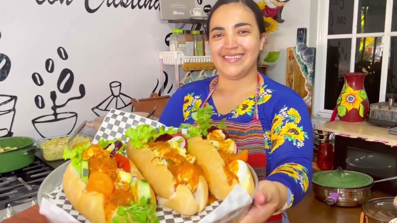 Salvadoran Chicken Sandwiches: Step-by-Step Recipe