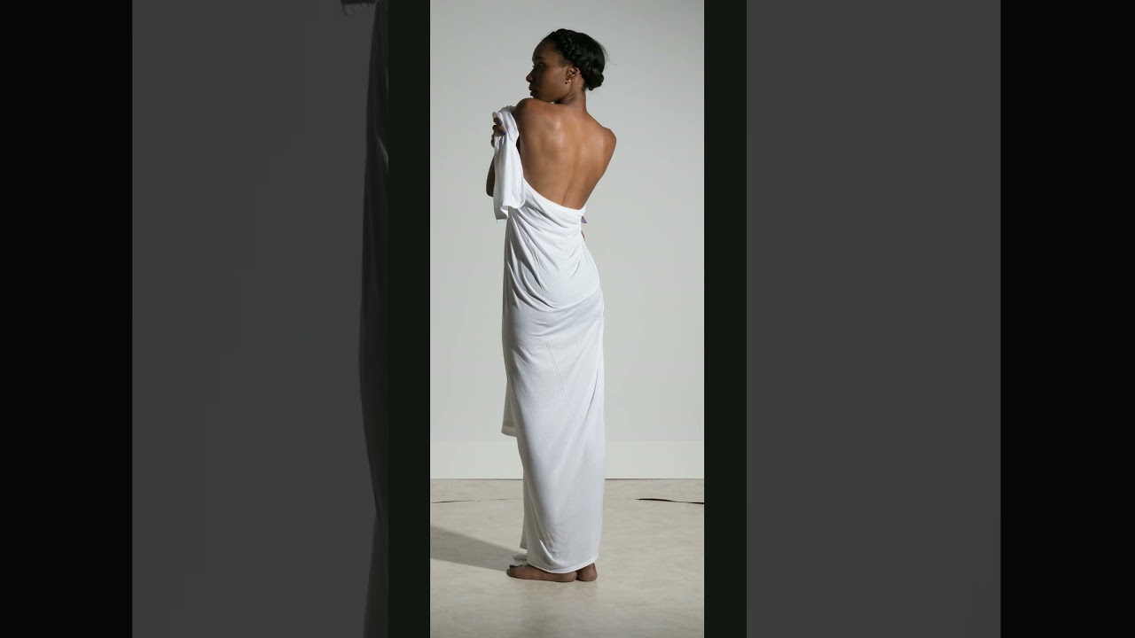 360° Pose Reference – Draped Standing — Zaza019