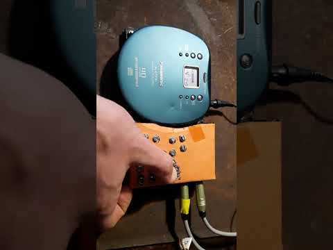 Circuit bent discman Panasonic SLCT570 anti-shock memory kack 3