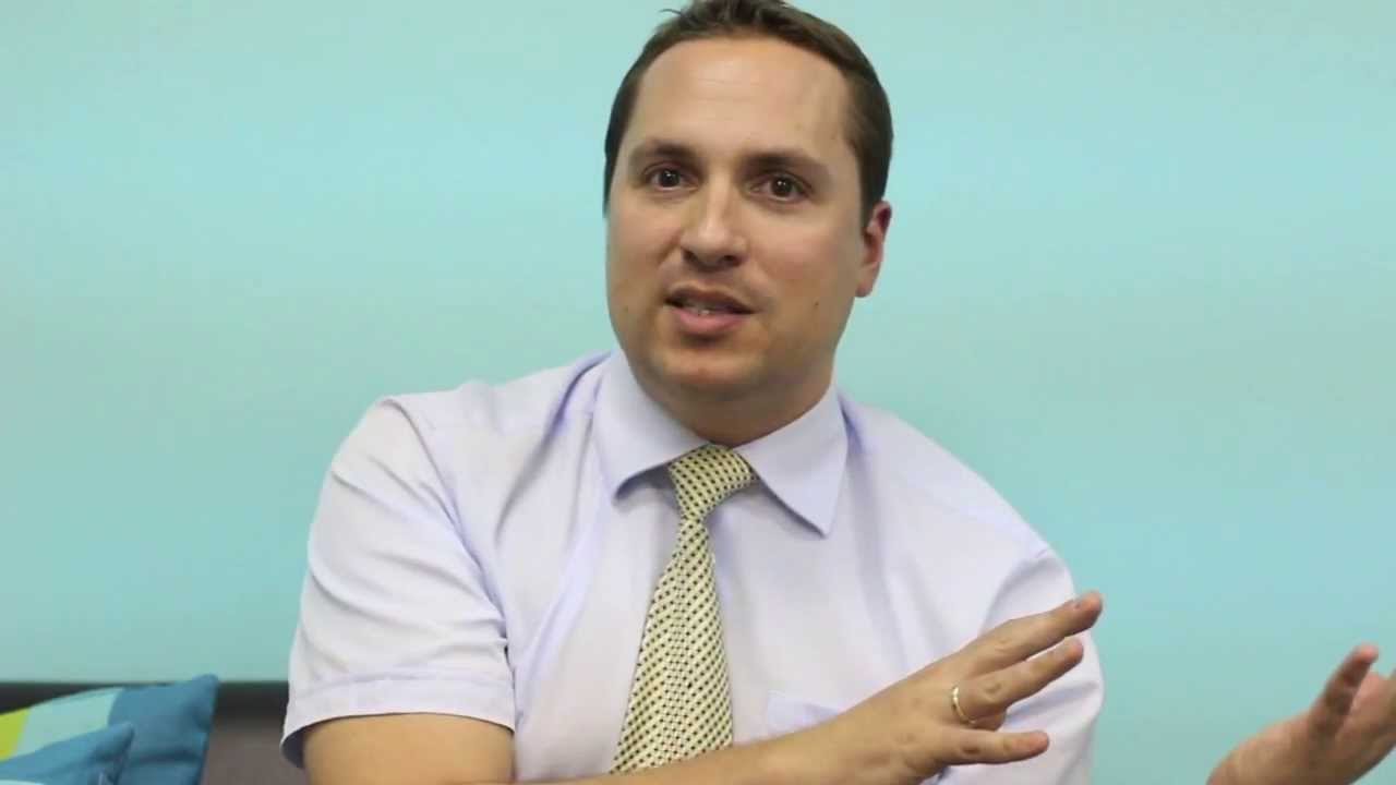 Expertise of our Industry-trained Professors: Professor Florian Holzapfel