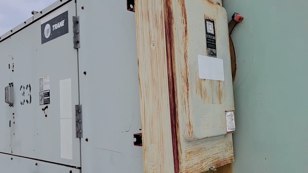 Electrical Code Violation!!! 210.63