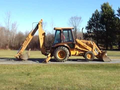 CASE Backhoe Loader - Latest Price, Dealers & Retailers in India