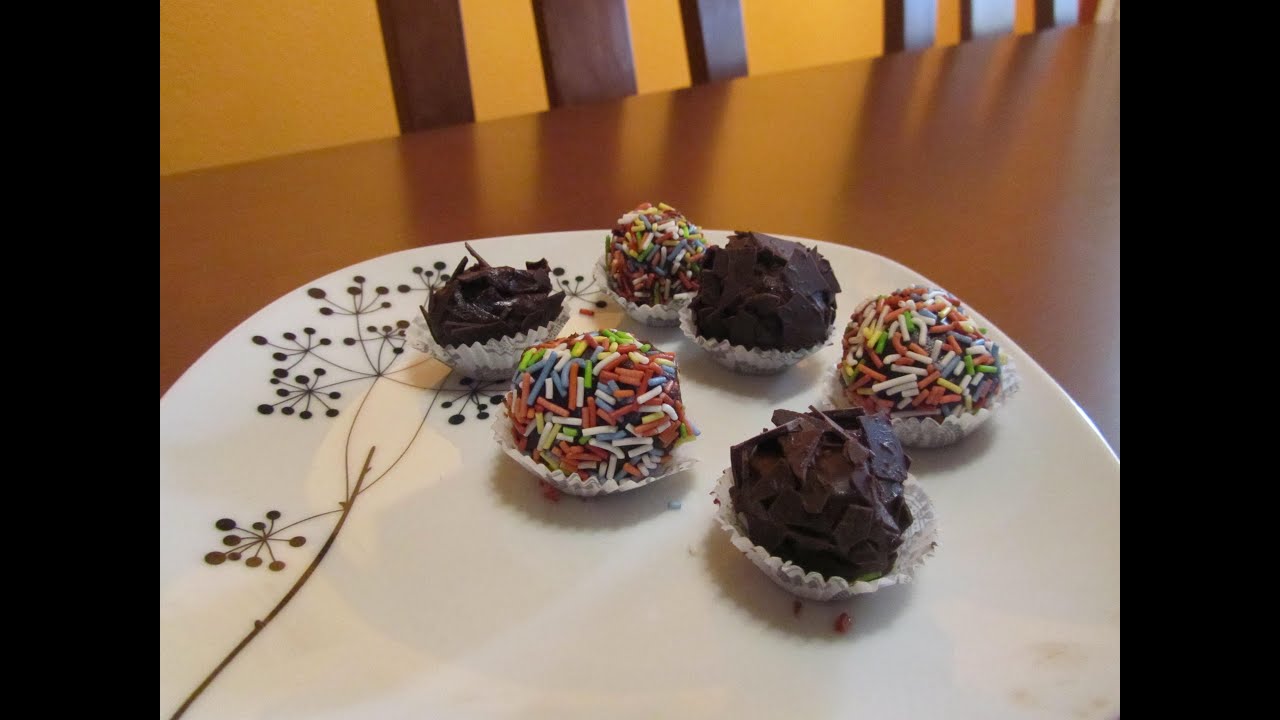TRUFA DE CHOCOLATE FÁCIL  (ESPECIAL NAVIDAD)