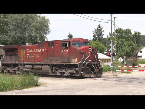 Skeena Pacific #2404 CPKC Potash MT East, Mile 79.3 Shuswap Sub., Notch Hill, BC, Canada 2025-06-11