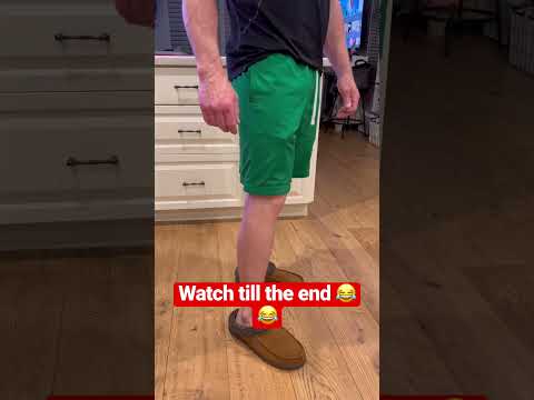 Dearfoams Mens Slippers! bonus footage at the end
