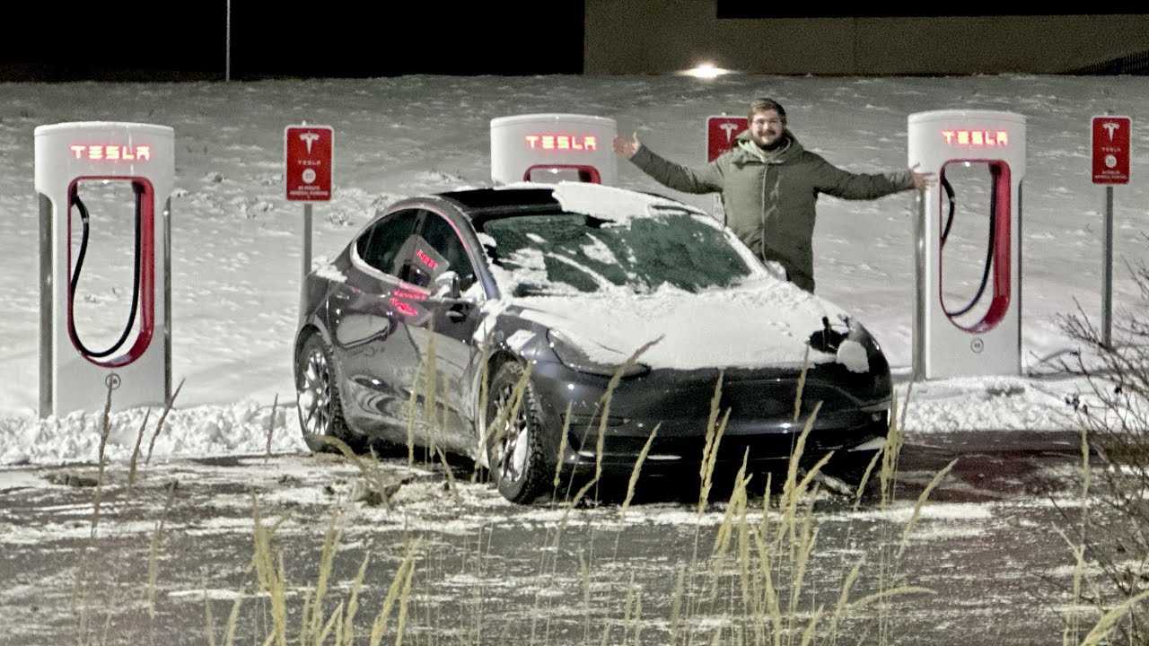Deep-Frozen Tesla Model 3 Needs 45 Minutes Before Finally Starting To ...