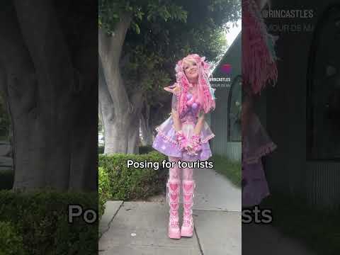 I’m just wondering is all 😅 #harajukufashion #altfashion #kawaiifashion #kawaii #scenecore